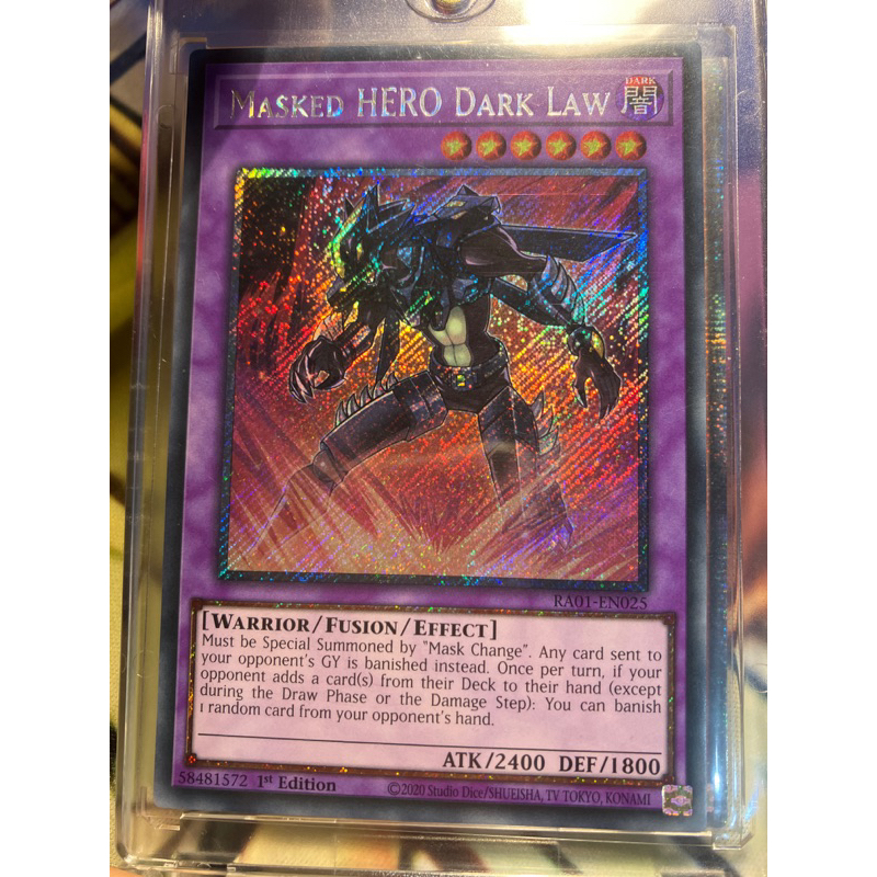 [Yugioh_tcg.uk] Lá bài Masked HERO Dark Law - RA01-EN025 - Platinum Secret Rare | Shopee Việt Nam
