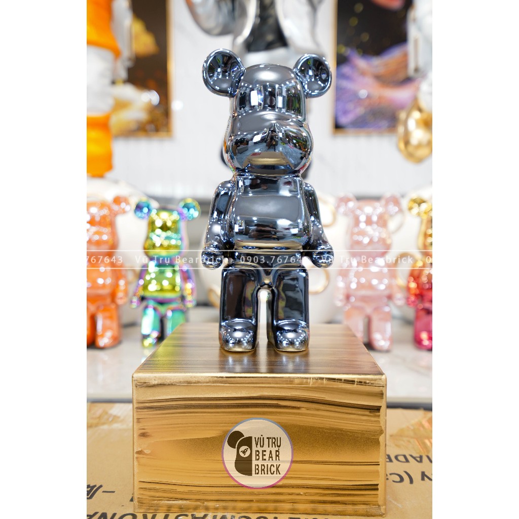 Mô Hình Tượng Gấu Bearbrick Mini Decor Trang Trí - Size 28 cm | Shopee ...