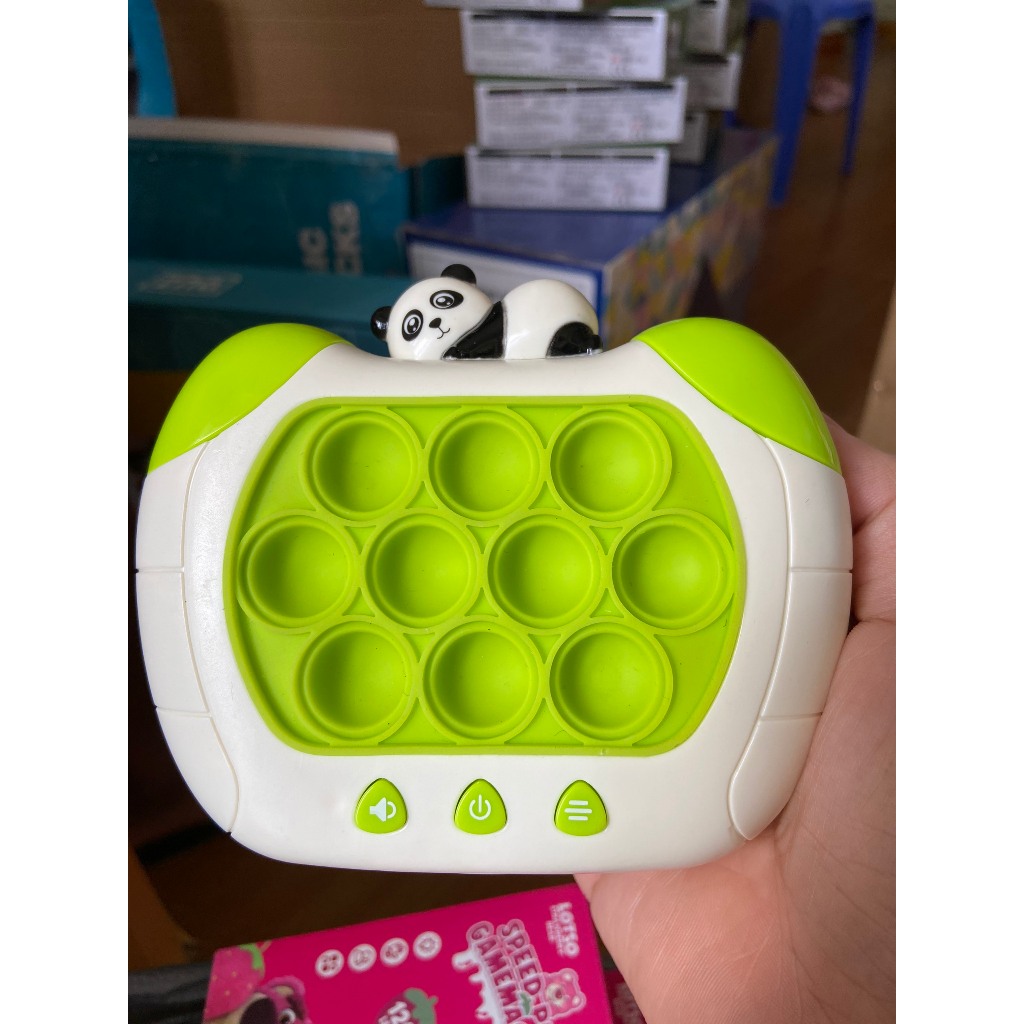 Máy chơi điện tử giải trí pop it popit panda gấu dâu có nhạc, đèn ...