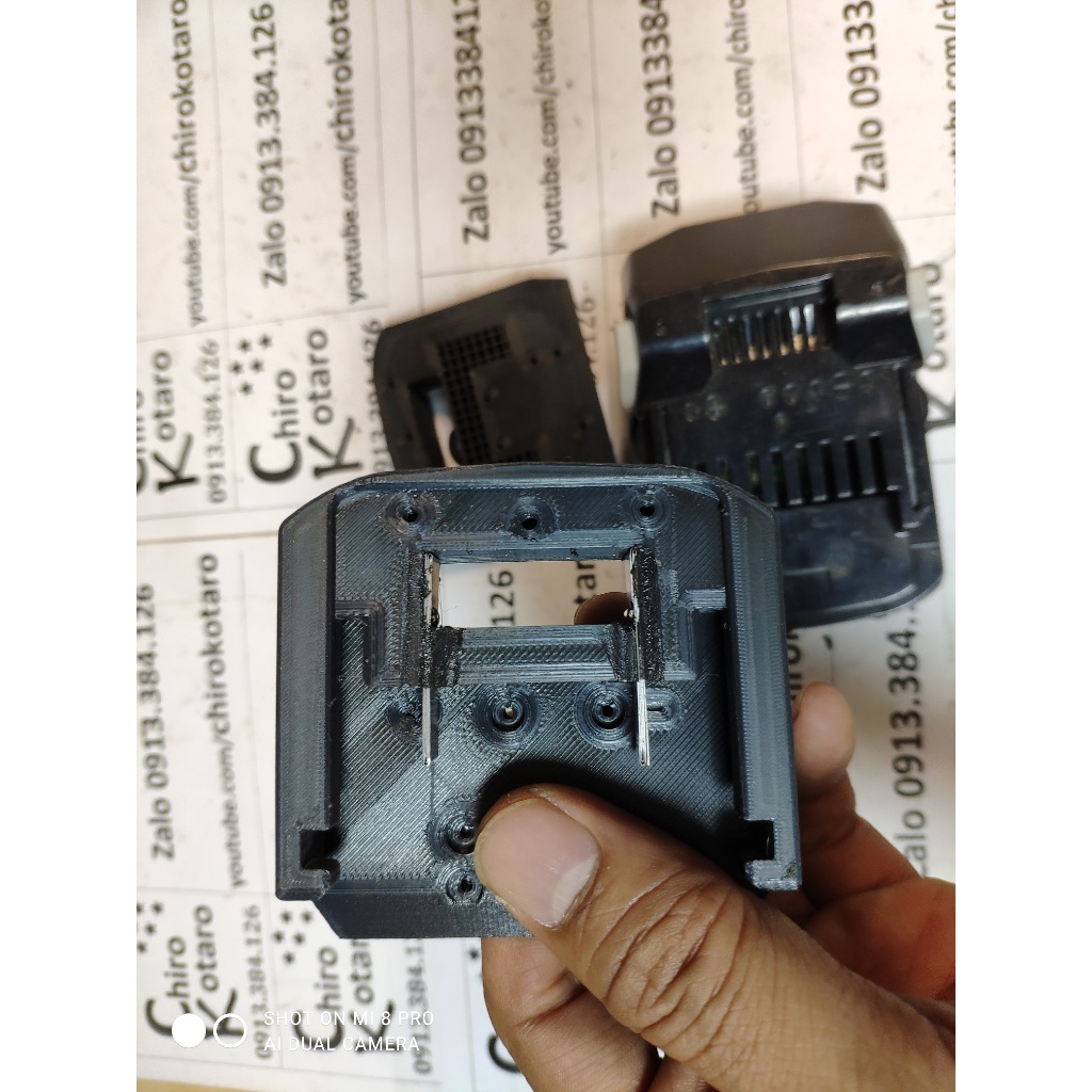 [DIY] Đế lấy nguồn dùng cho pin Hitachi 14V 18V li-ion bản 2 với công tắc và đầu jack DC 5521 ...