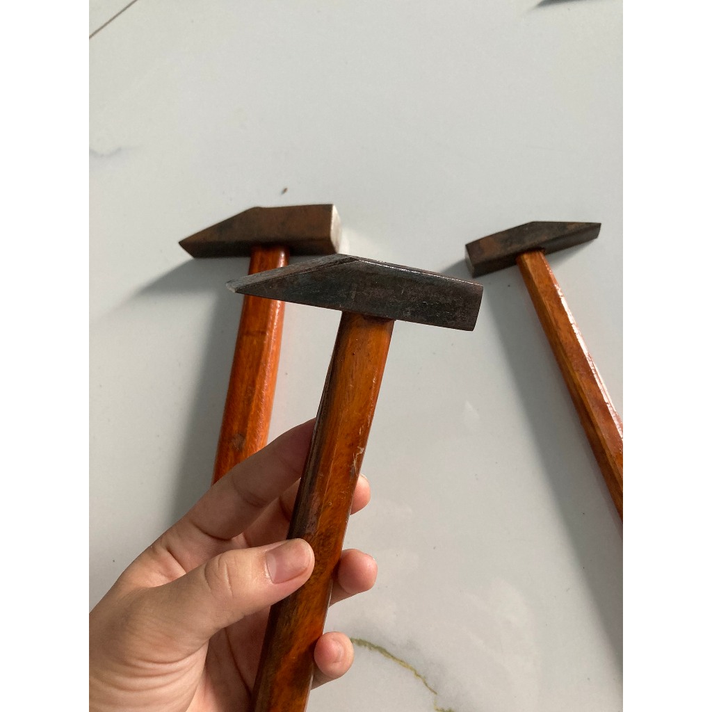 [ 1 cây ] Búa sắt cán gỗ thợ bạc | Shopee Việt Nam