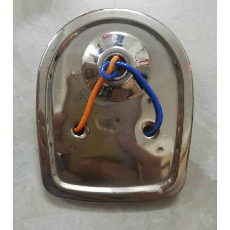 Để đèn đuôi sau xe Cúp 81 ( Inox ). | Shopee Việt Nam