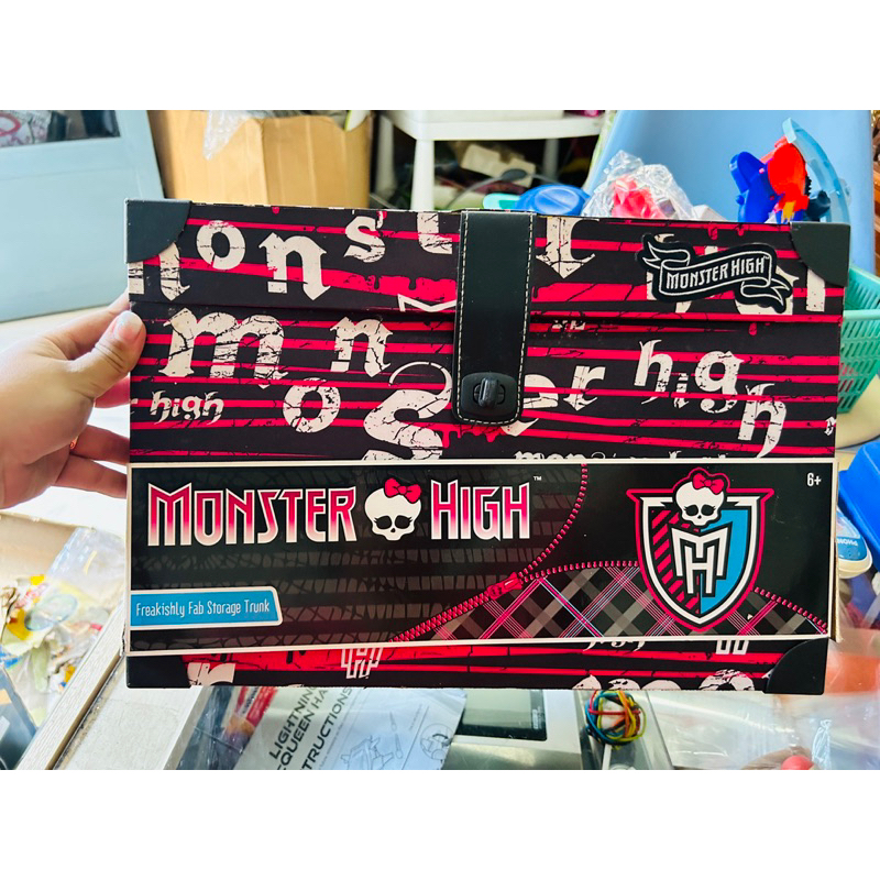 Hộp Monster High Fangtastic Storage Trunk | Shopee Việt Nam