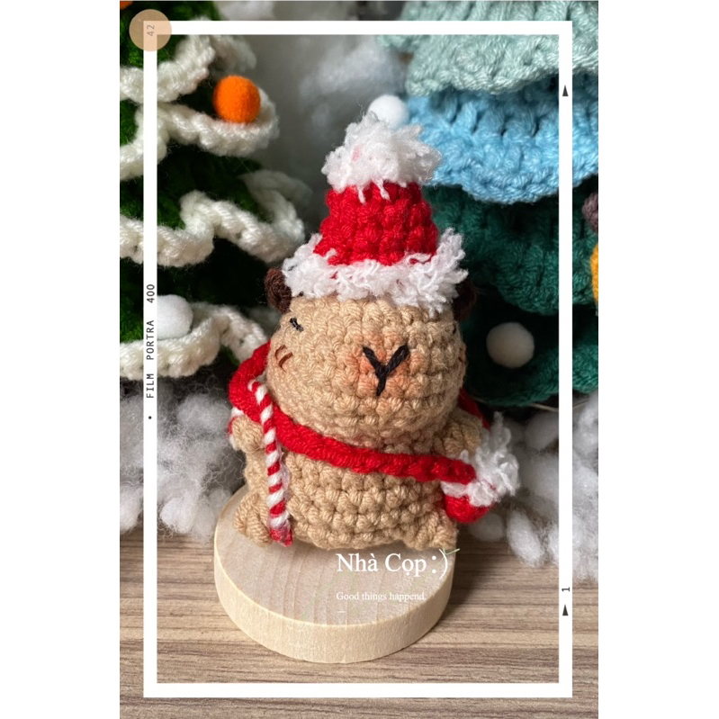 Móc khoá capybara noel/chuột lang nước noel | Shopee Việt Nam
