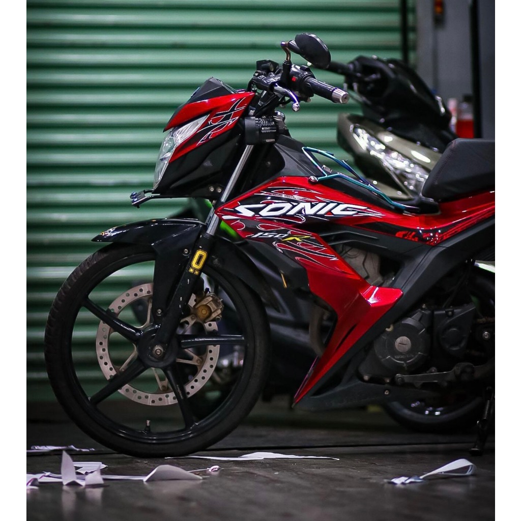 TEM CHẾ LỬA SONIC XE ĐỎ CANDY | Shopee Việt Nam