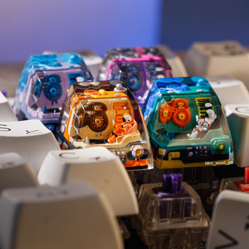 Nút bàn phím cơ Phi hành gia vũ trụ.Keycap resin galaxy.Keycap Artisan ...