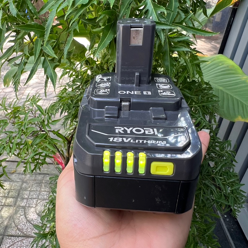 Pin Ryobi 18v 4a Chính Hãng Lỗi Tem Giá Thanh Lý | Shopee Việt Nam