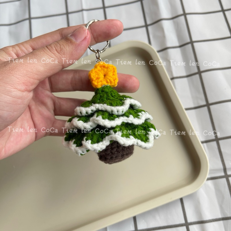 Cây thông noel len handmade để bàn, móc khoá | Shopee Việt Nam