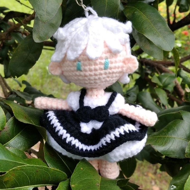 Gojo Satoru Handmade crochet, nhân vật anime mặc váy người hầu gái ...