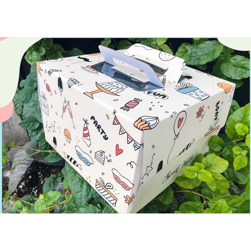 Hộp bánh kem party 25cm (set 2 hộp và 2 đế) | Shopee Việt Nam