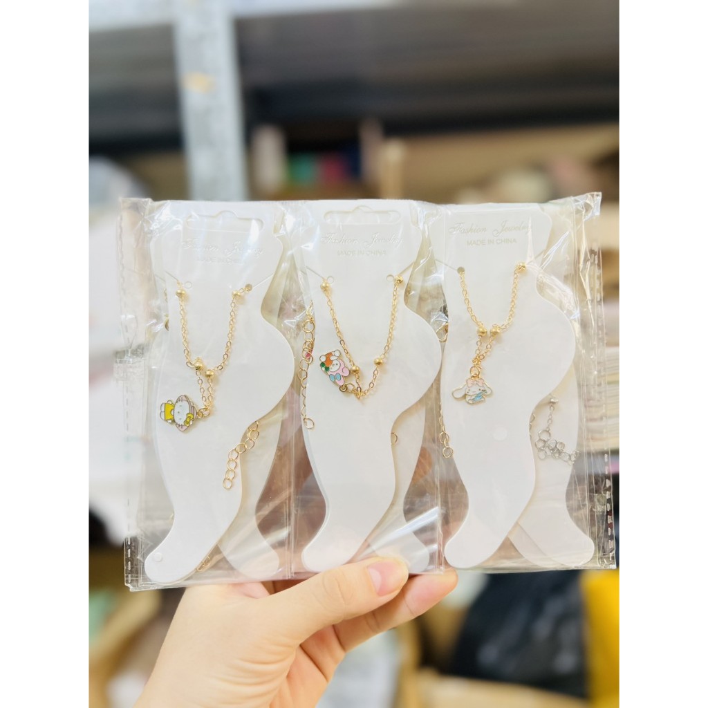 Vòng chân đính charm- shop Liam | Shopee Việt Nam