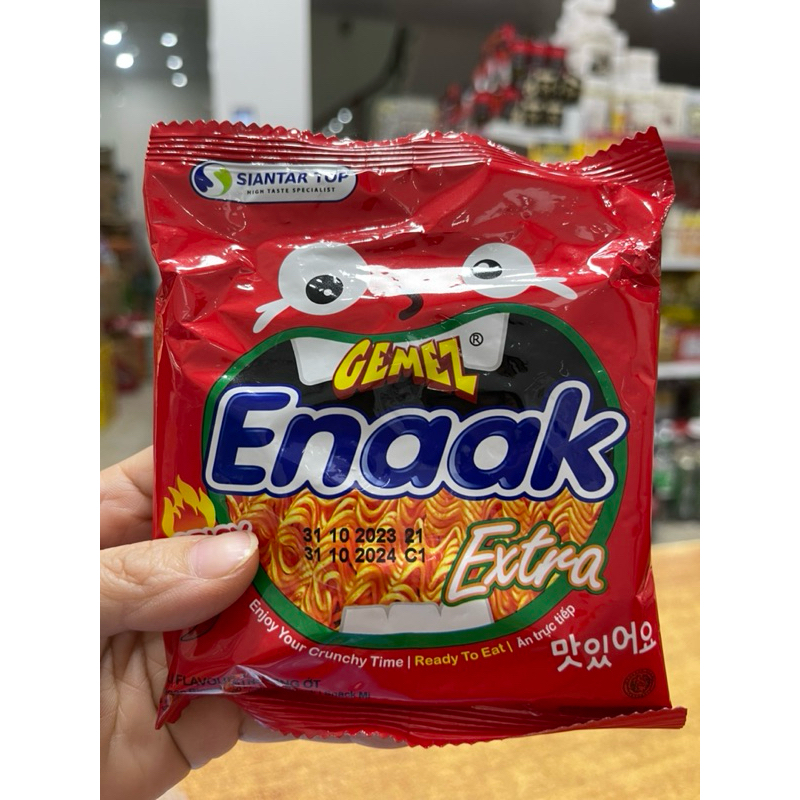 Lốc 20 gói mì cay Enaak extra 28g | Shopee Việt Nam