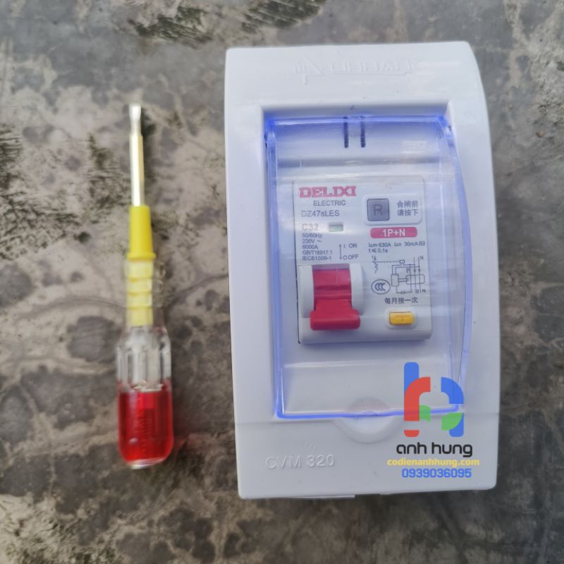 CB _ Aptomat 32A RCBO DELIXI chống giật, chống quá tải, chống chập cháy rò điện| Có hộp nổi đựng ...
