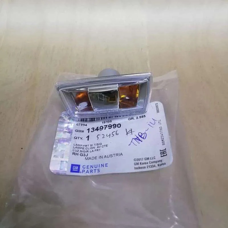Đèn tai xe Cruze chính hãng GM 13497989 13252455 13497990 13252456 ...