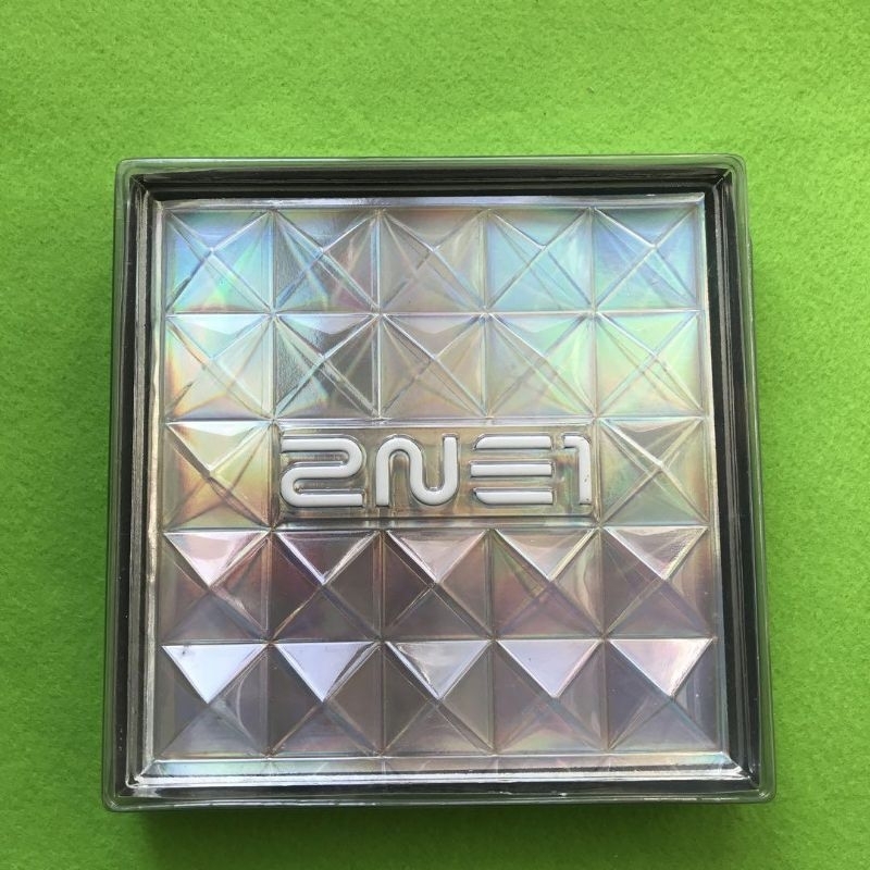 BỘ 2NE1 FIRST MINI ALBUM | Shopee Việt Nam