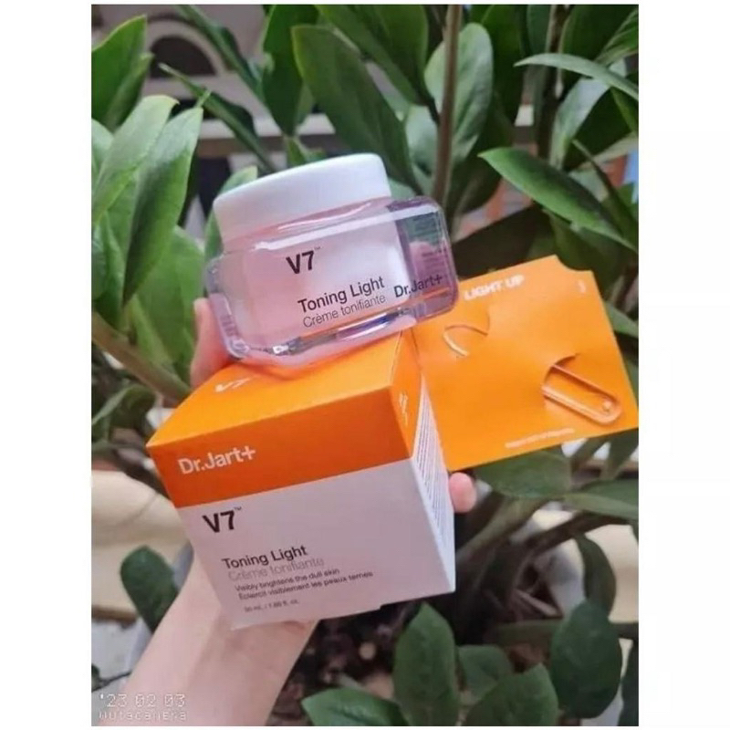KEM V7 TONIGHT LIGHT (MẪU MỚI HỘP VUÔNG VỎ GIẤY 50ml) | Shopee Việt Nam