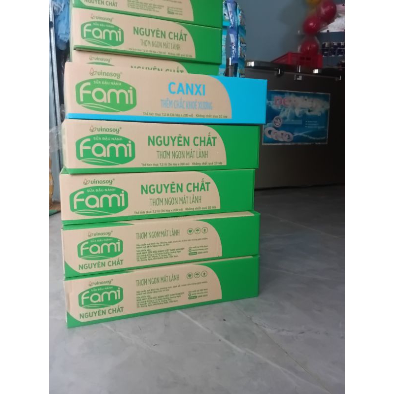 Sữa Fami canxi, Fami nguyên chất thùng 36 hộp | Shopee Việt Nam