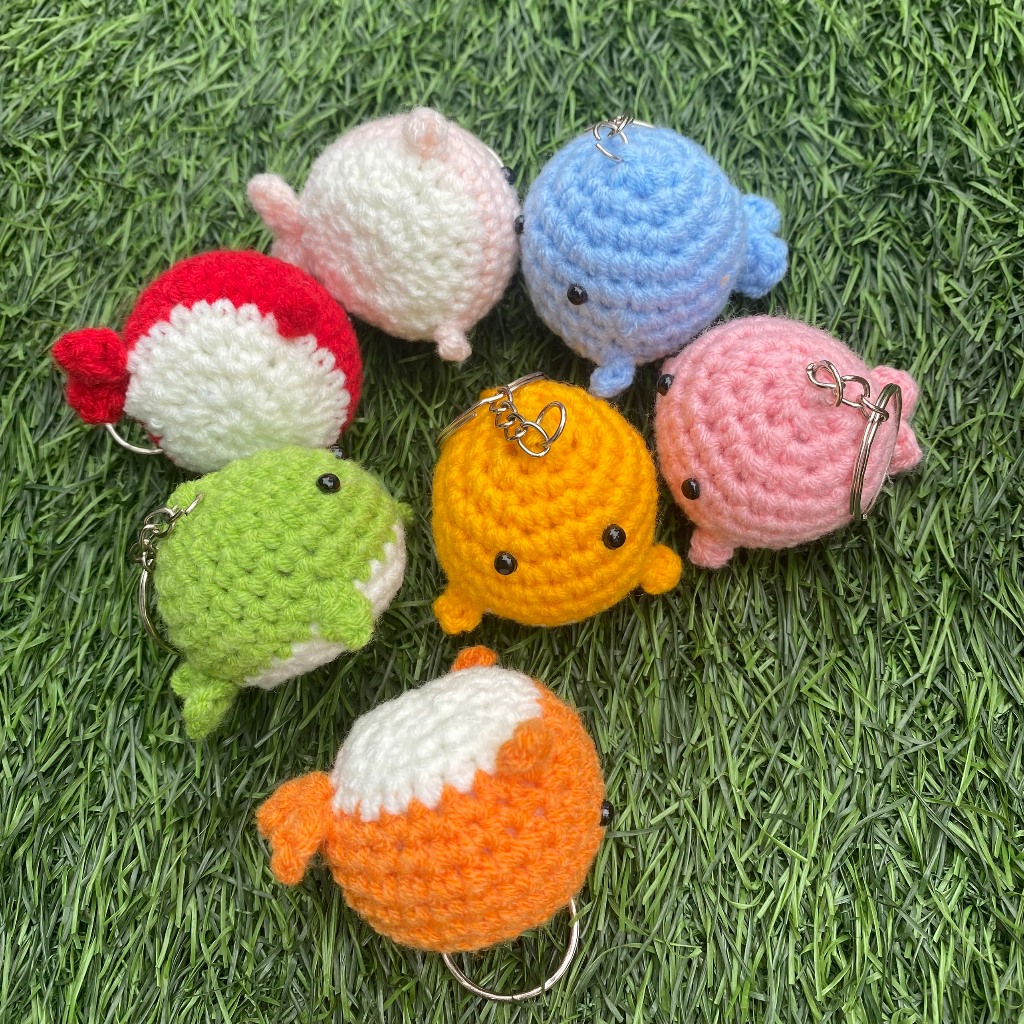Móc khóa cá heo len nhiều màu, handmade, móc len | Shopee Việt Nam