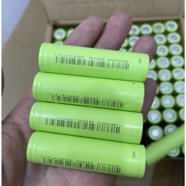 Pin Lithium Li-on 18650 Lishen Xanh - Dung lượng 2000mah - Xả 10C - 20A ...