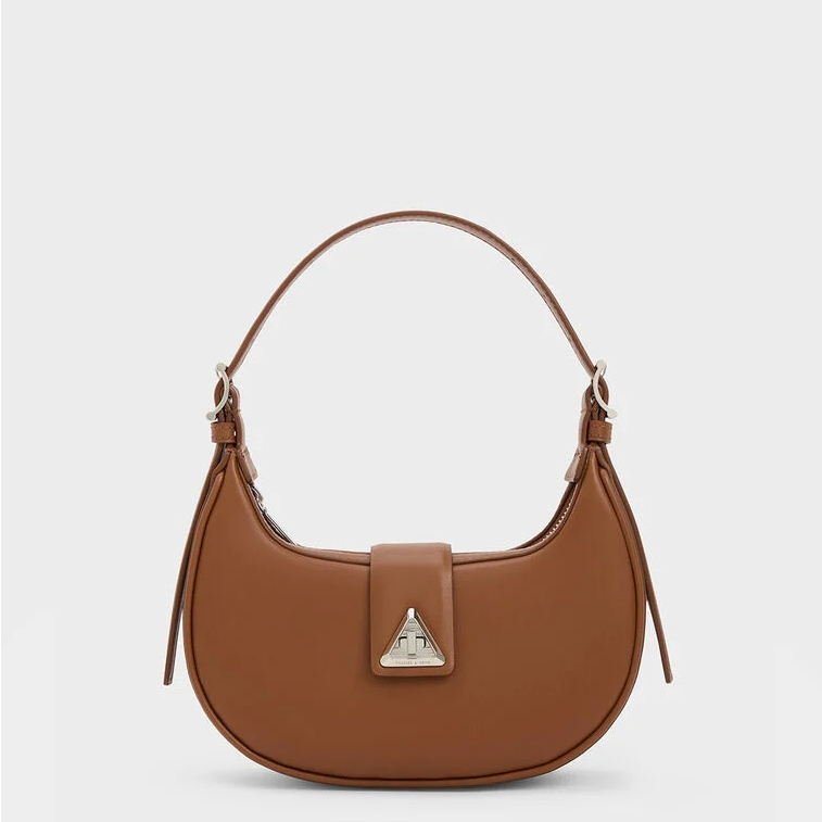 CHARLES＆KEITH Túi đeo vai dáng cong Trice Metallic Accent Belted CK2 ...