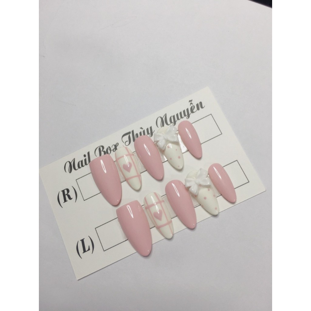 Móng úp thiết kế hồng trái tim caro nail | Shopee Việt Nam