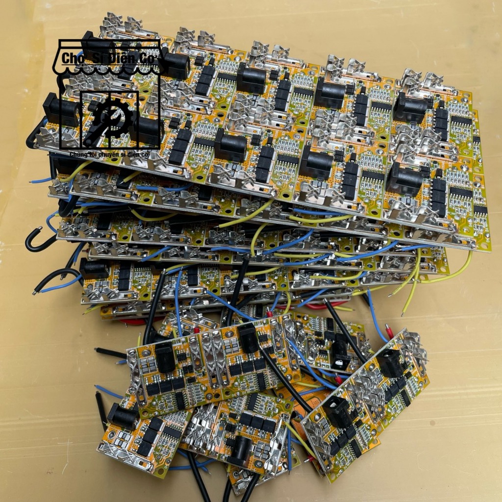 Mạch Pin 21v Makita 10 Cell Thông Dụng | Mạch Sạc Bảo Vệ Pin 10 Cell ...