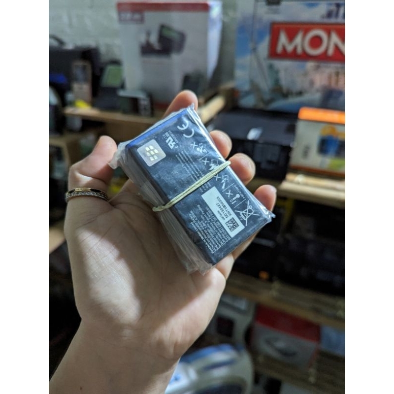 pin Blackberry Q10 new | Shopee Việt Nam