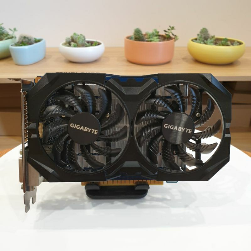 GIGABYTE GTX 750 Ti WindForce 2X OC 2GB | Shopee Việt Nam