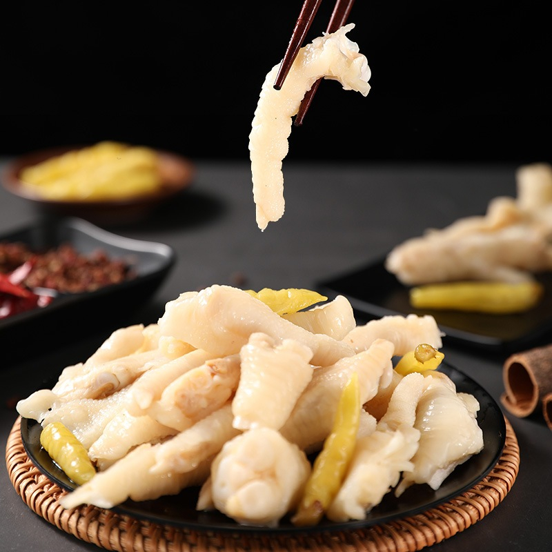 Chân gà cay Hey yo Việt Nam 80g, combo đồ ăn vặt cay ngon rẻ | Shopee ...