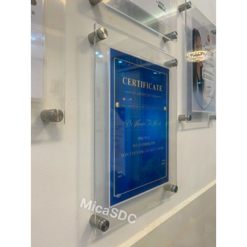 Khung tranh mica - Khung ảnh mica treo tường | Shopee Việt Nam