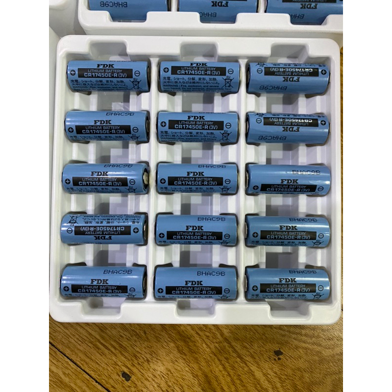 Cell nuôi nguồn FDK CR17450E 3V 2400mah Lithium Made in Japan | Shopee ...