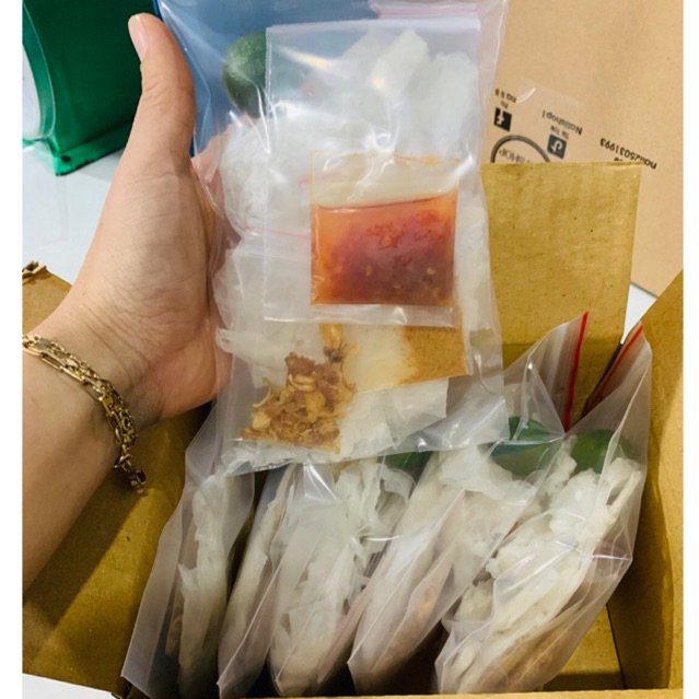 COMBO 5 bì bánh tráng satế+ muối sặc +hành phi+ sốt tắt | Shopee Việt Nam