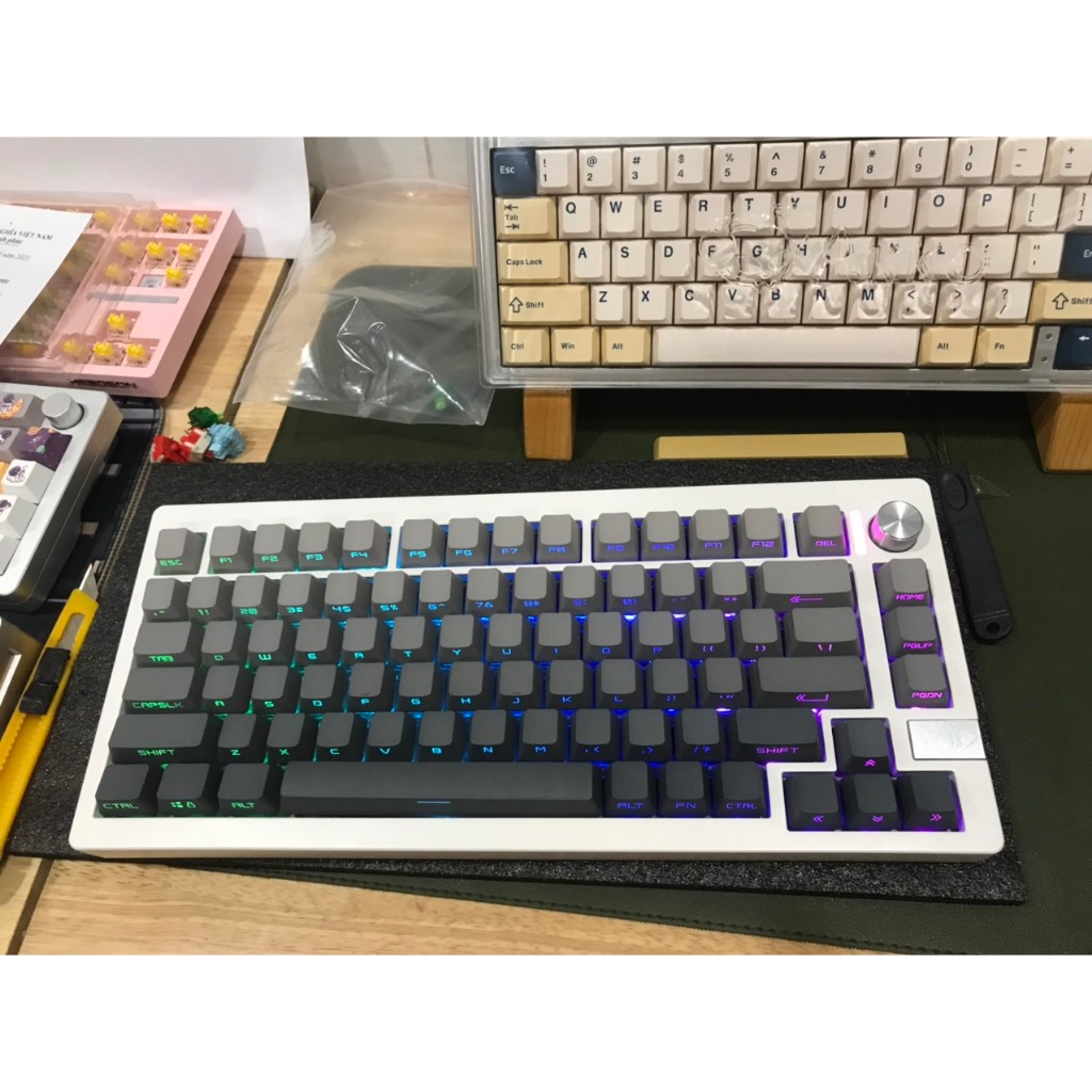 Bàn phím cơ custom từ kit LMK81 nhôm nguyên khối 3 mode tại Tungcustom ...