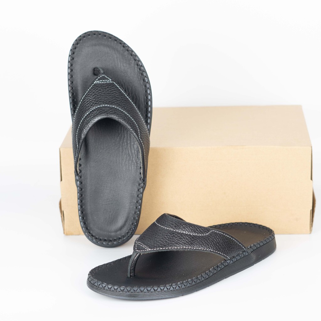 Dép Doctor Hắc Bạch Halita, full da bò , khâu chỉ toàn bộ. | Shopee ...