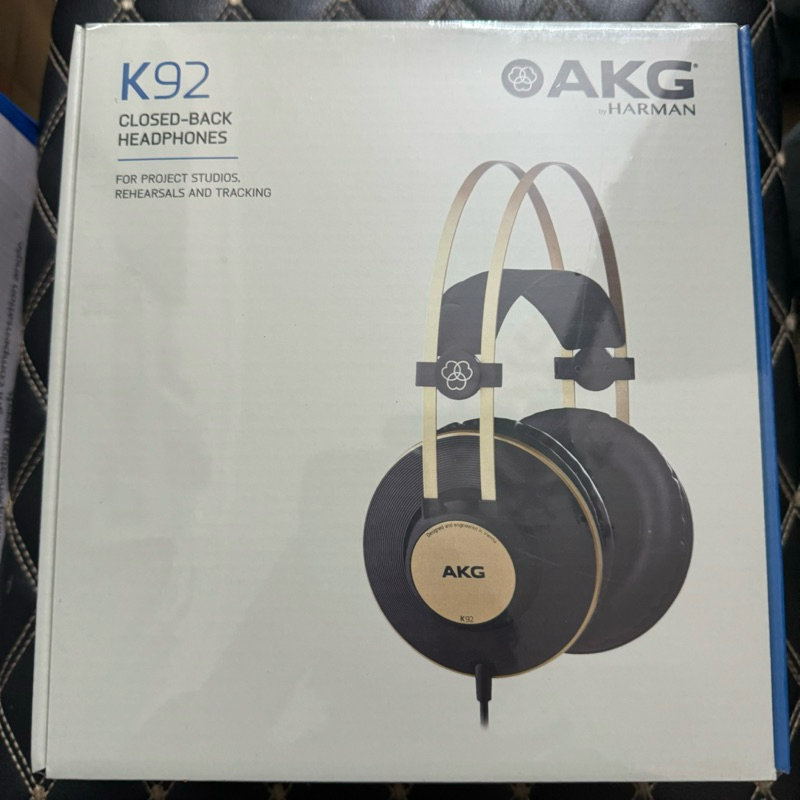 [ Hàng Mới 100% ]Tai nghe kiểm âm cao cấp chính hãng AKG K92 , âm thanh vượt trội , chất lượng ...