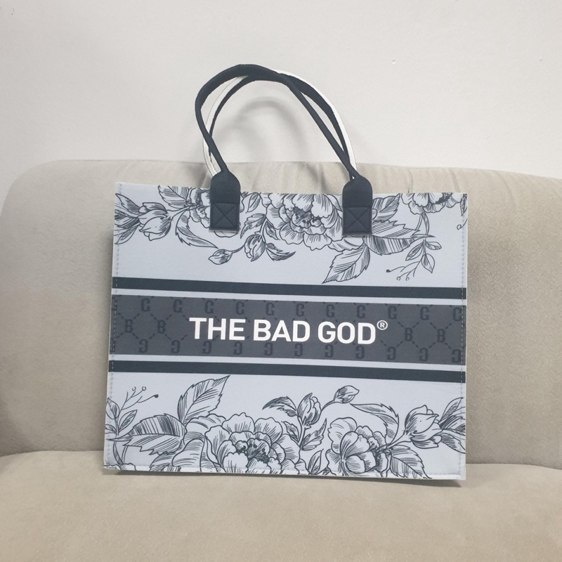 Túi The Bad God Rosy Carry new | Shopee Việt Nam