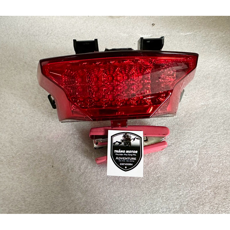 Đèn hậu xe TRK502 TRK502X chính hãng | Shopee Việt Nam