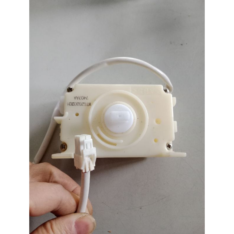 Moto ben đá đa năng tủ lạnh dùng chung nhiều hãng tủ | Shopee Việt Nam