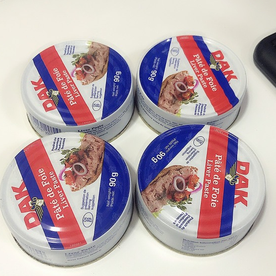 Pate gan heo hiệu Dak 90gr (sét viền ngoài) - Date 26/01/2026 (SL 1 hộp ...