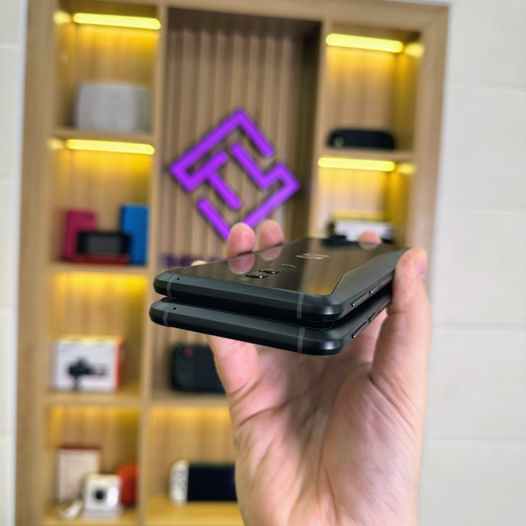 Điện thoại Xiaomi Black Shark Helo màn AMOLED 6 inch - Snapdragon 845 ram 8G 128G | Shopee Việt Nam