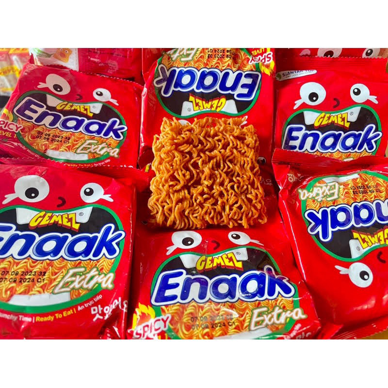Lốc 20 gói Snack mì ENAAK đỏ hương ớt lv1 | Shopee Việt Nam