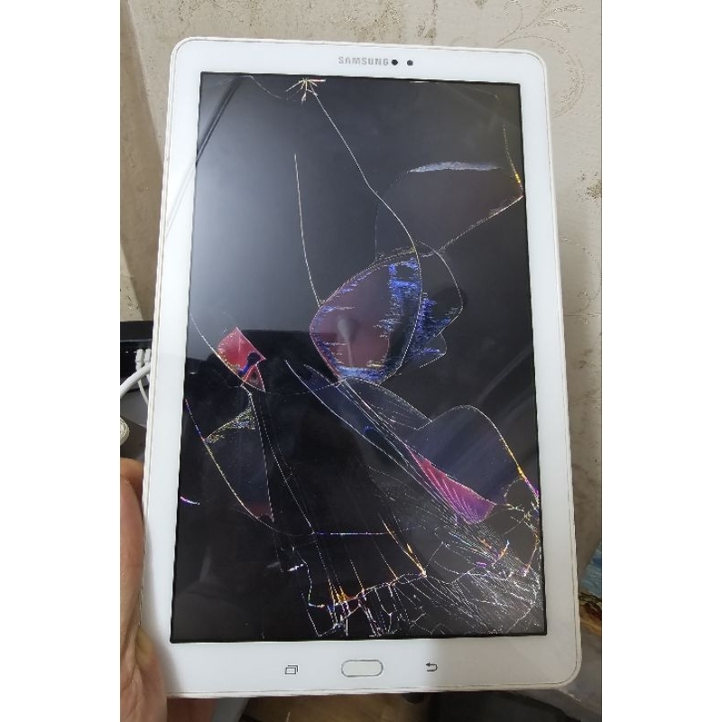 Samsung Tab Note 10.1 inch - P585y, ram 3g, vỡ màn trong + kính cảm ứng ...