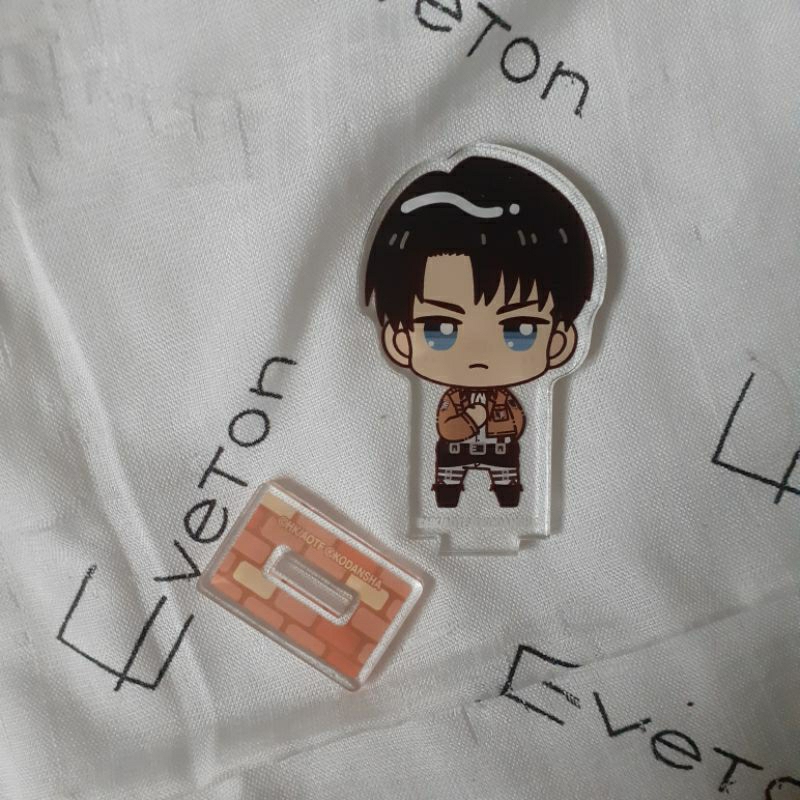 Standee Attack on Titan Levi Ackerman ver Chibi có sẵn | Shopee Việt Nam