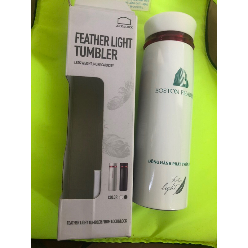 Bình giữ nhiệt Lock&Lock Feather Light 450ml hơi trầy viền mới 100% ...