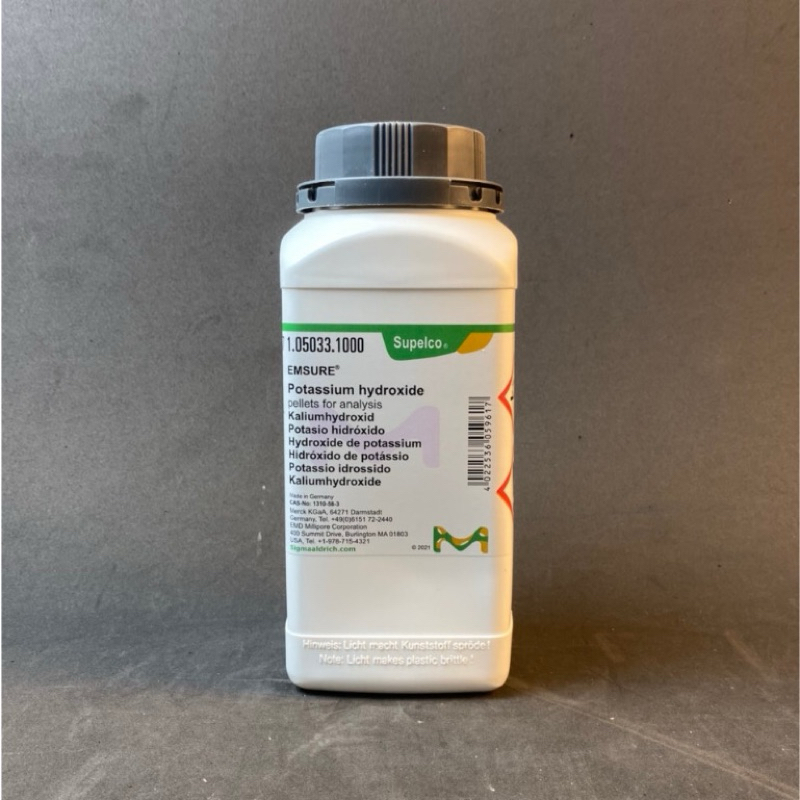 Hóa chất Potassium hydroxide ( Naoh) chai 1 kg merck | Shopee Việt Nam