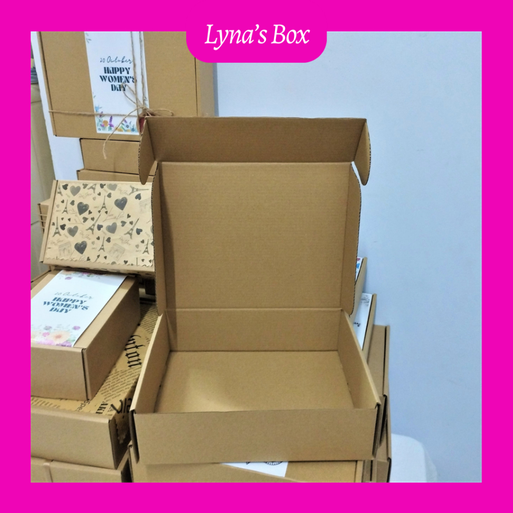 20 hộp carton nắp gài, kích thước hộp carton Dài 15 x Rộng 10 x Cao 5cm ...