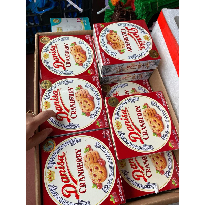 Bánh danisa hộp nhỏ 90g | Shopee Việt Nam