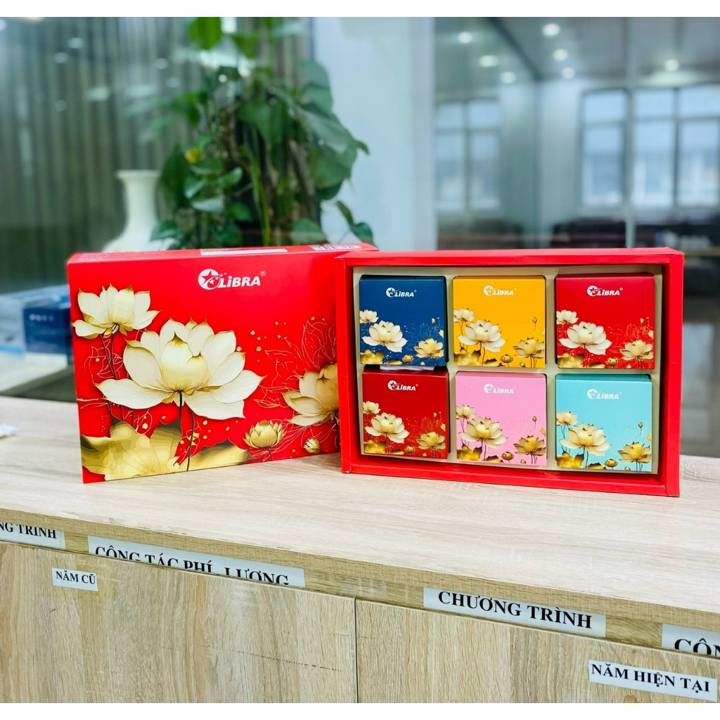 Bộ Quà Lễ Tết Bánh Cracker Atela Mix 6 Vị Khoai Tây, Vị Bắp, Rau, Mè ...