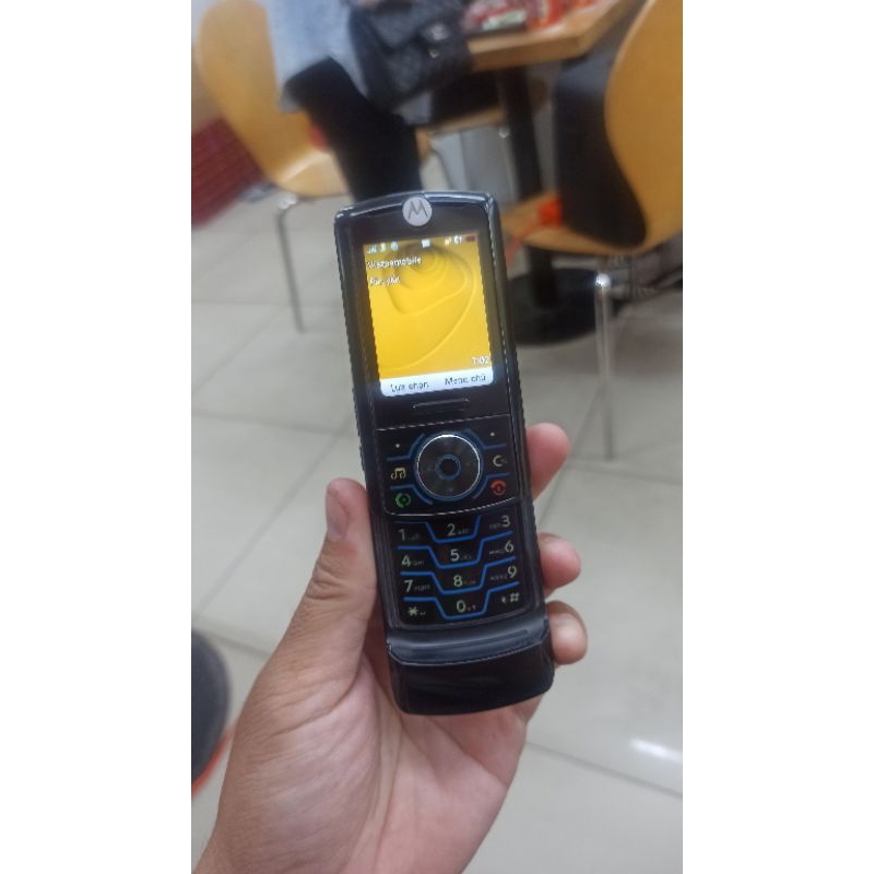 Điện thoại Motorola Rokr Z6 sưu tầm | Shopee Việt Nam