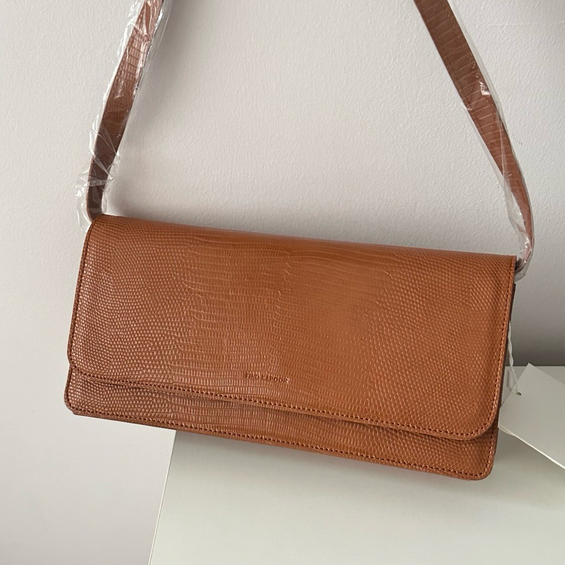 Có sẵn - Túi Find Kapoor Lizzar chính hãng | Shopee Việt Nam